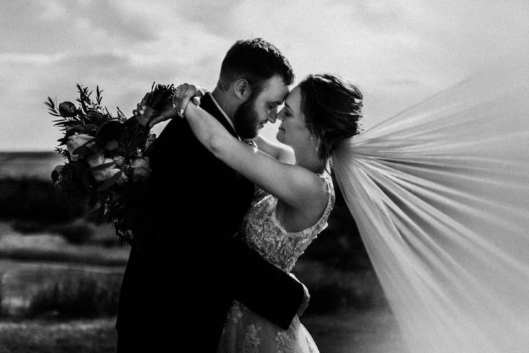 40+ Incredible Wedding Veil Photos - Wedding Maps