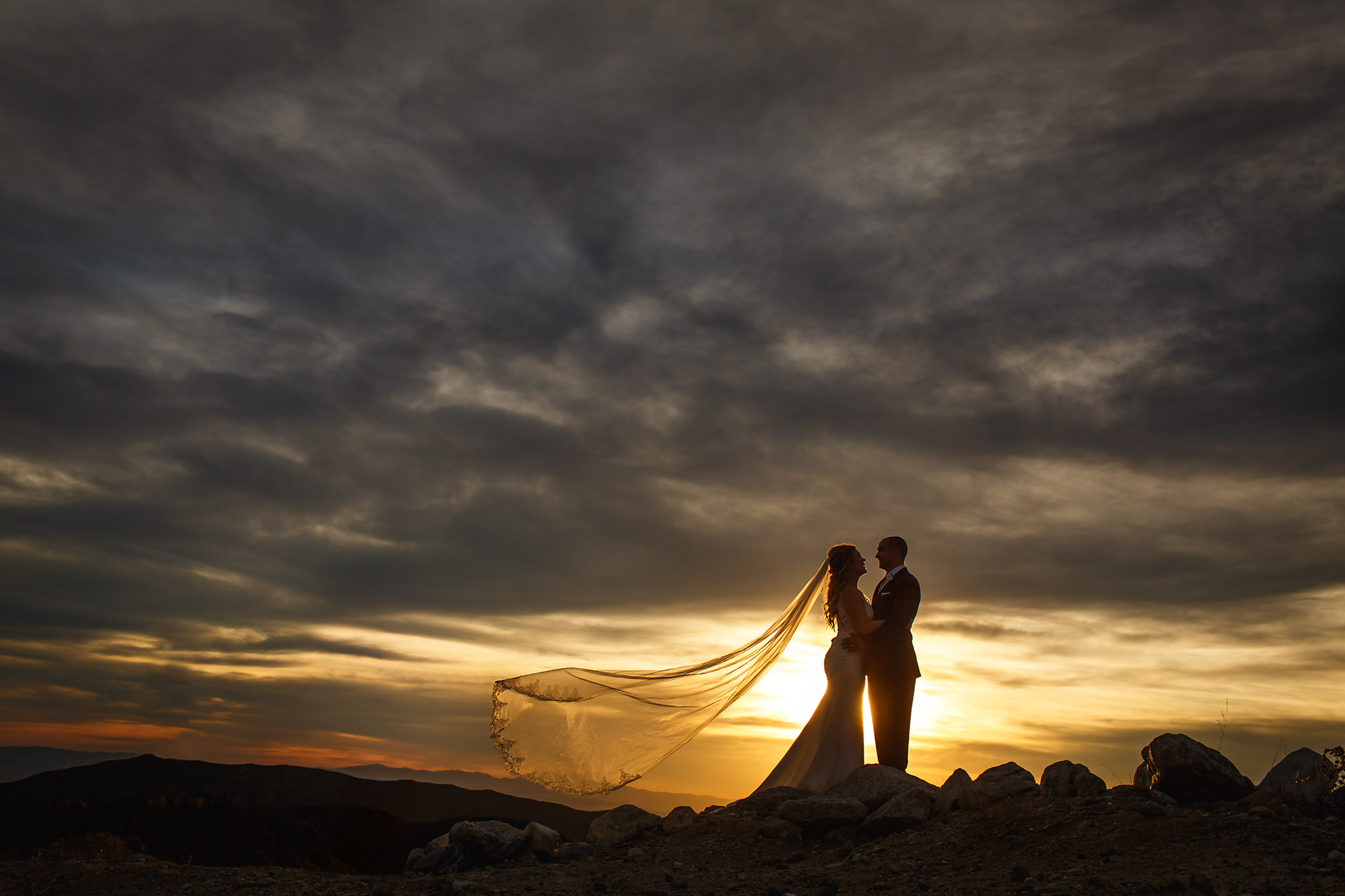 4 Creative Ways to Photograph The Wedding Veil