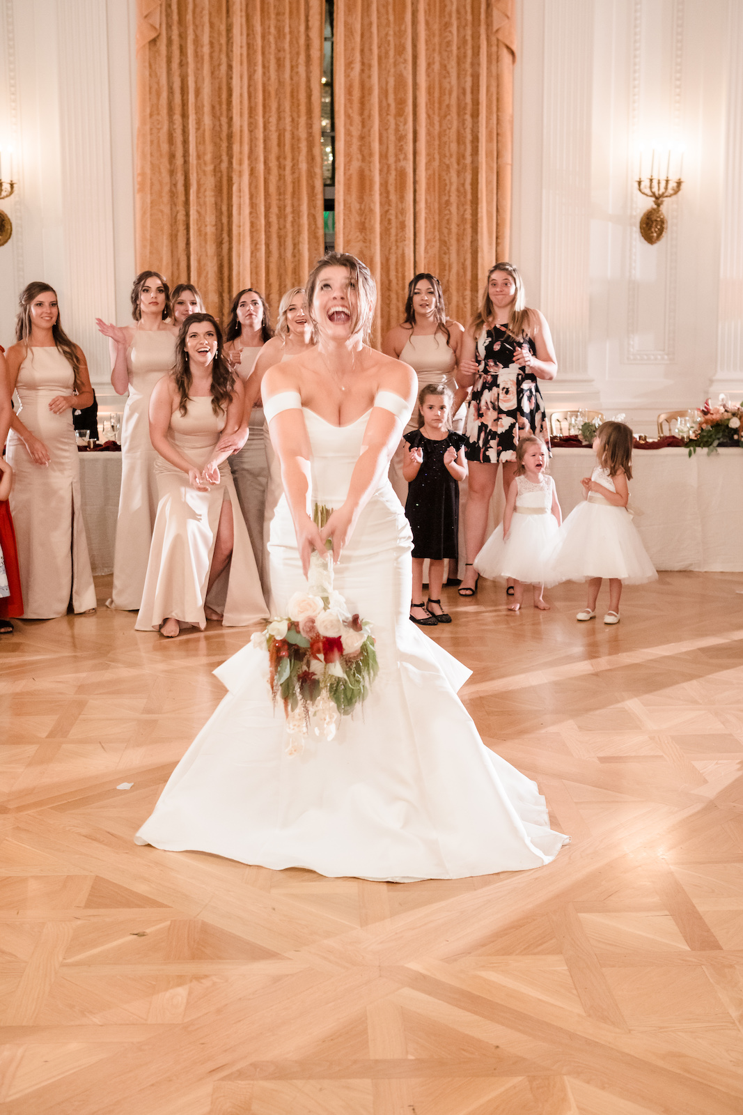 Action-Packed Bouquet and Garter Toss Photos - Wedding Maps