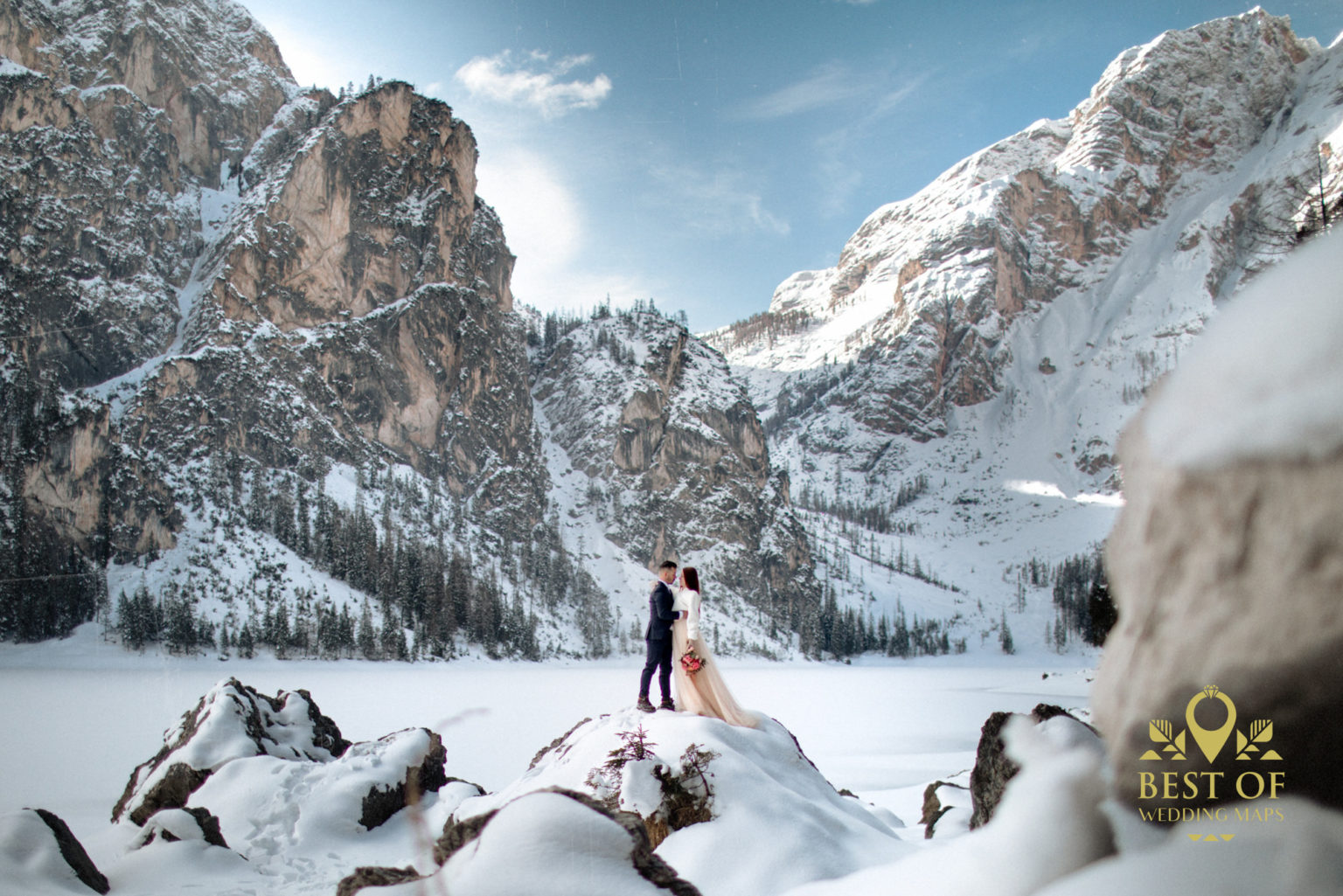 20+ Dreamy Snow Photoshoot Examples - Wedding Maps