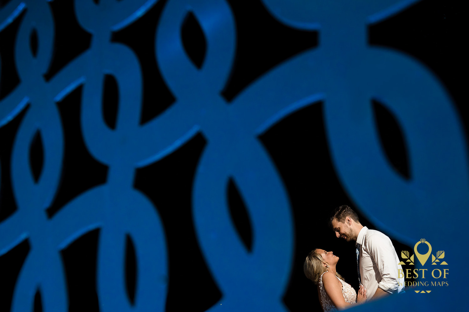 30+ Frame Within a Frame Examples For Your Inspiration - Wedding Maps