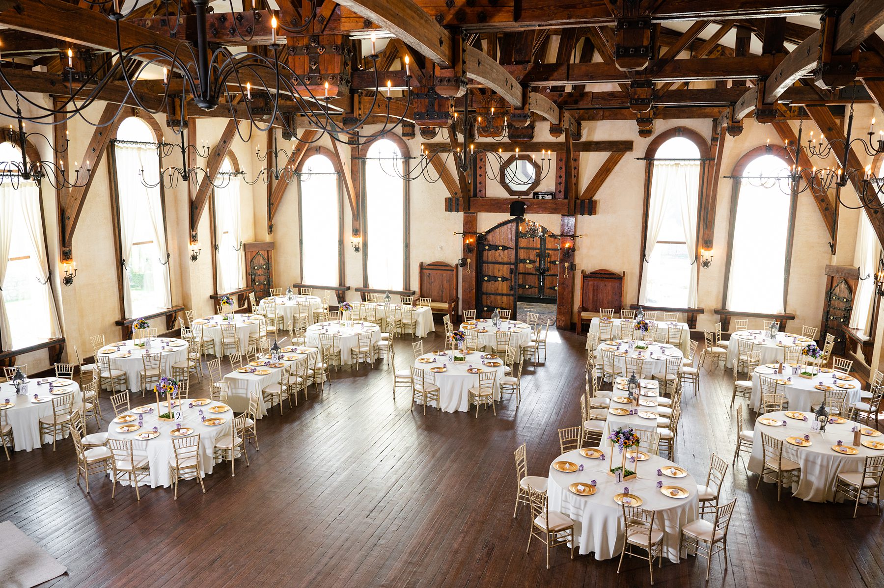 Capturing Wedding Reception Details: A Photographer's Guide - Wedding Maps
